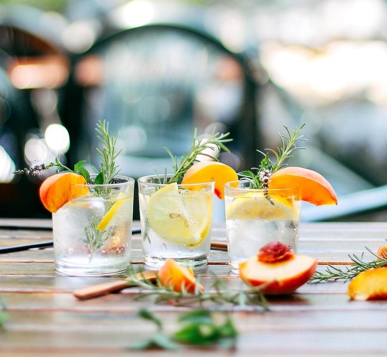 Food for Thought: Cold refreshing Spritzer