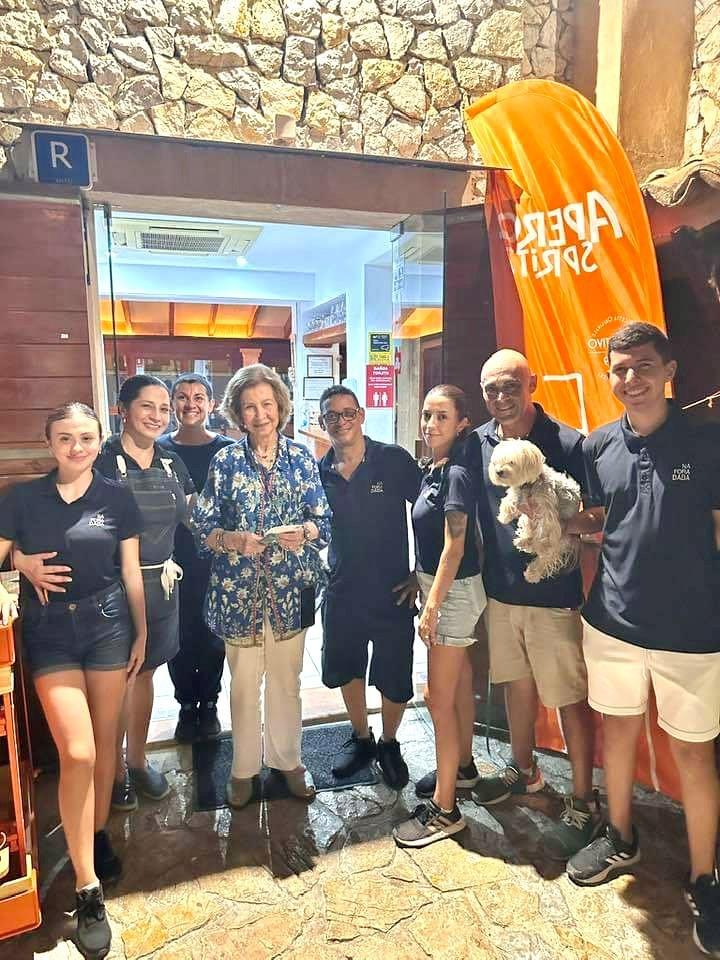 A royal gazpacho and sunset at sa Foradada in Mallorca