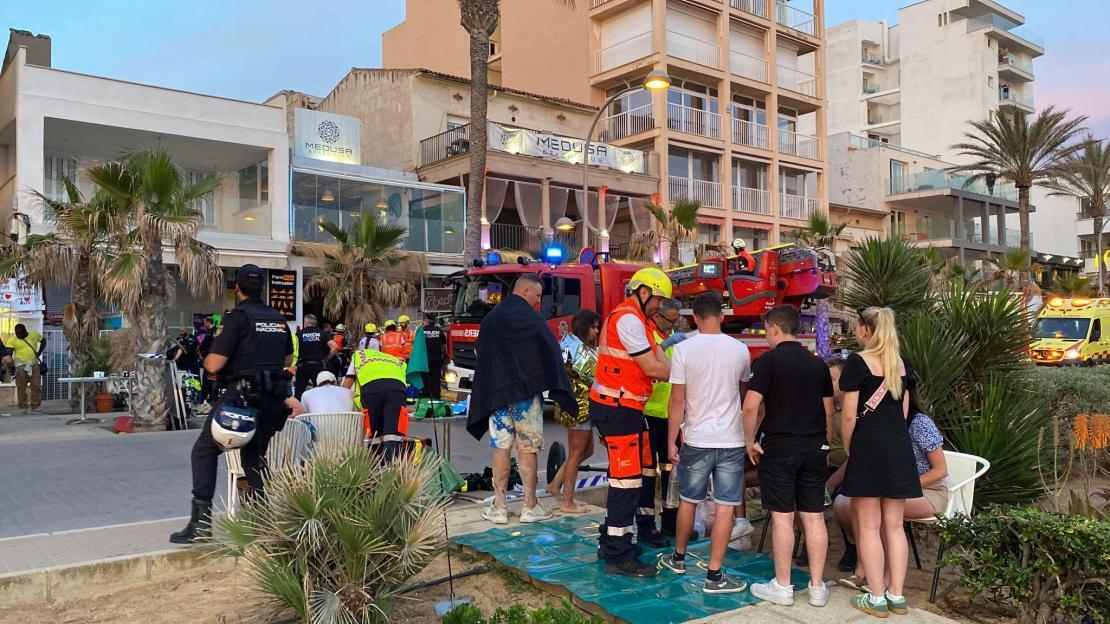Photo gallery: Deaths confirmed after building collapses in Playa de ...