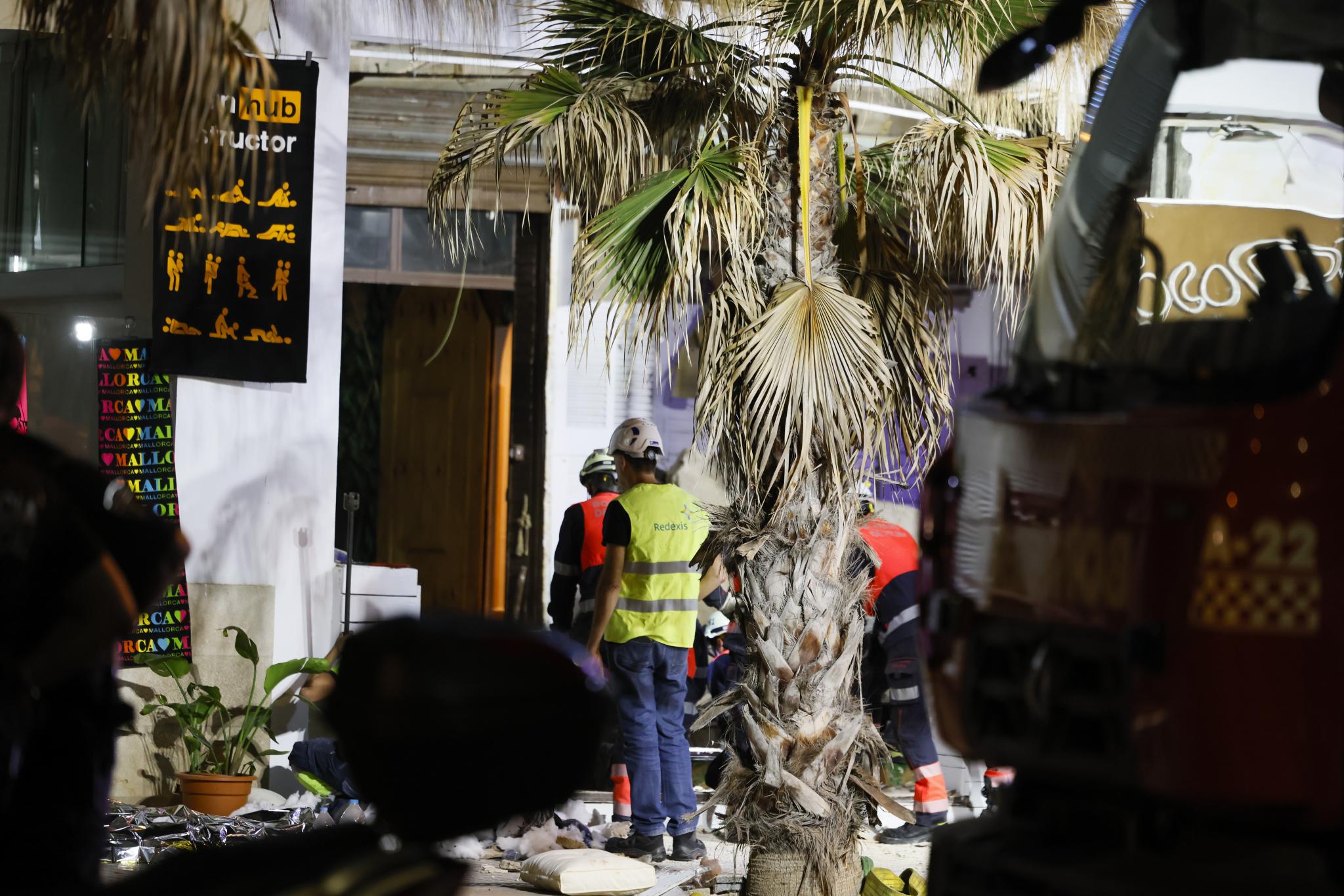 Photo gallery: Deaths confirmed after building collapses in Playa de ...