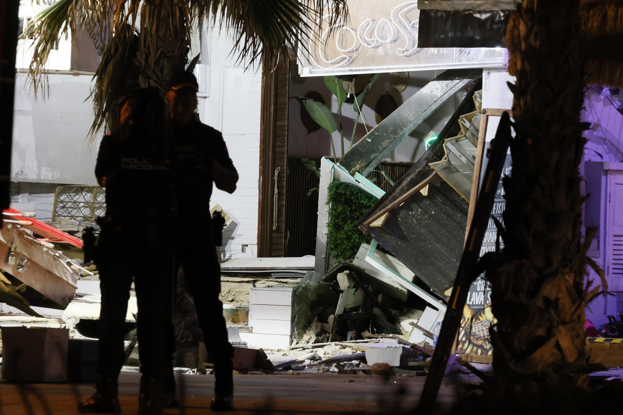 Photo gallery: Deaths confirmed after building collapses in Playa de ...