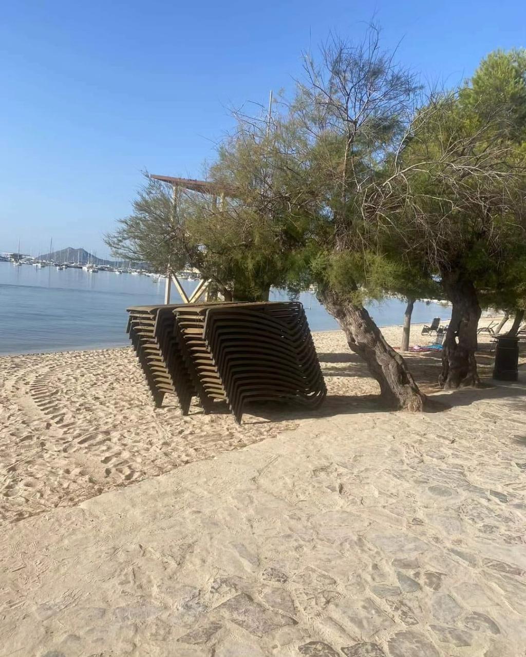 Puerto Pollensa Mallorca: Beaches finally being prepared for services