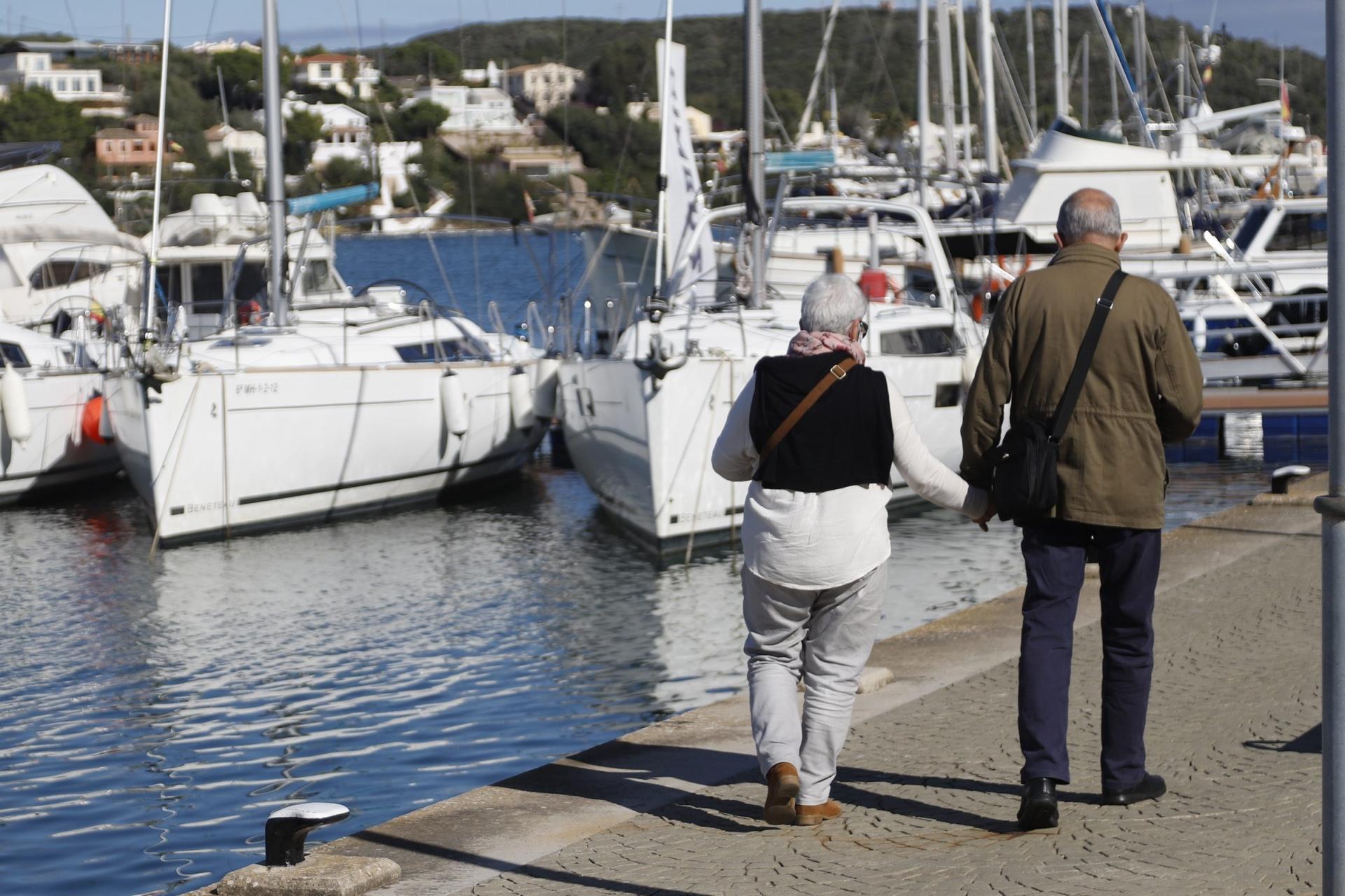 Mallorca living: British expats advised to watch their pensions: It ...