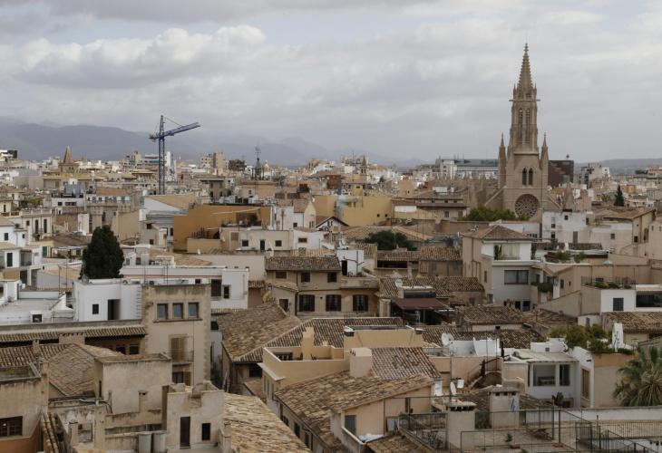 Palma estate agents closing down because they have nothing to sell
