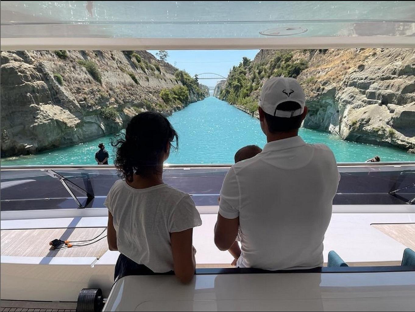 Rafa Nadal shares first photo with his two children and Mery Perelló on ...