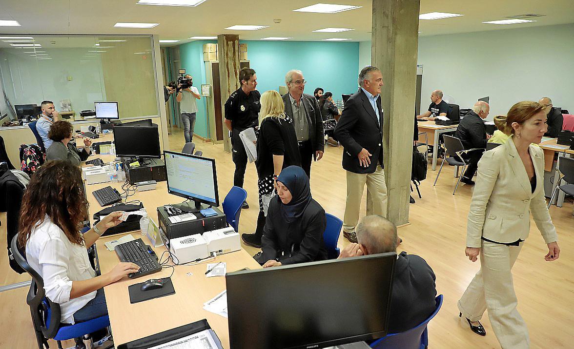New paperwork rules for foreigners in Spain "set to make the system ...