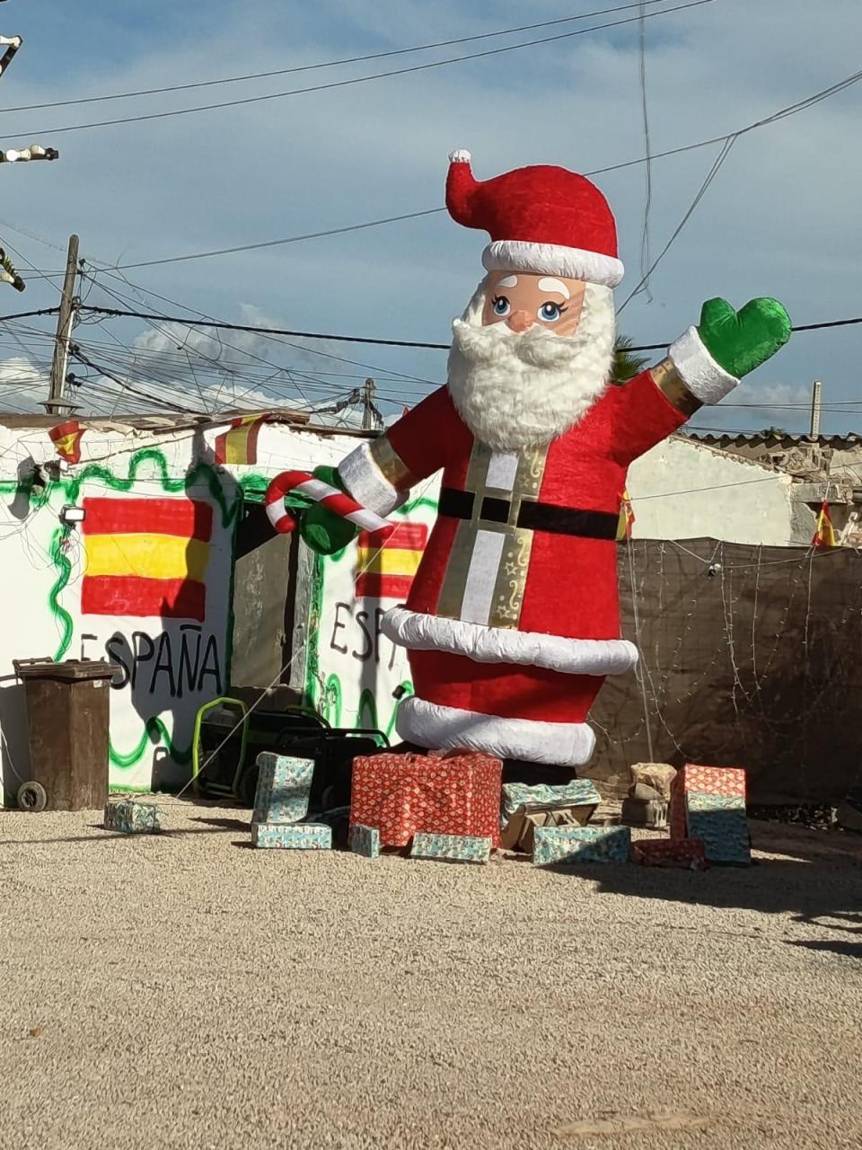 Santa Claus is coming to town: The Son Banya drugs clans' latest stunt