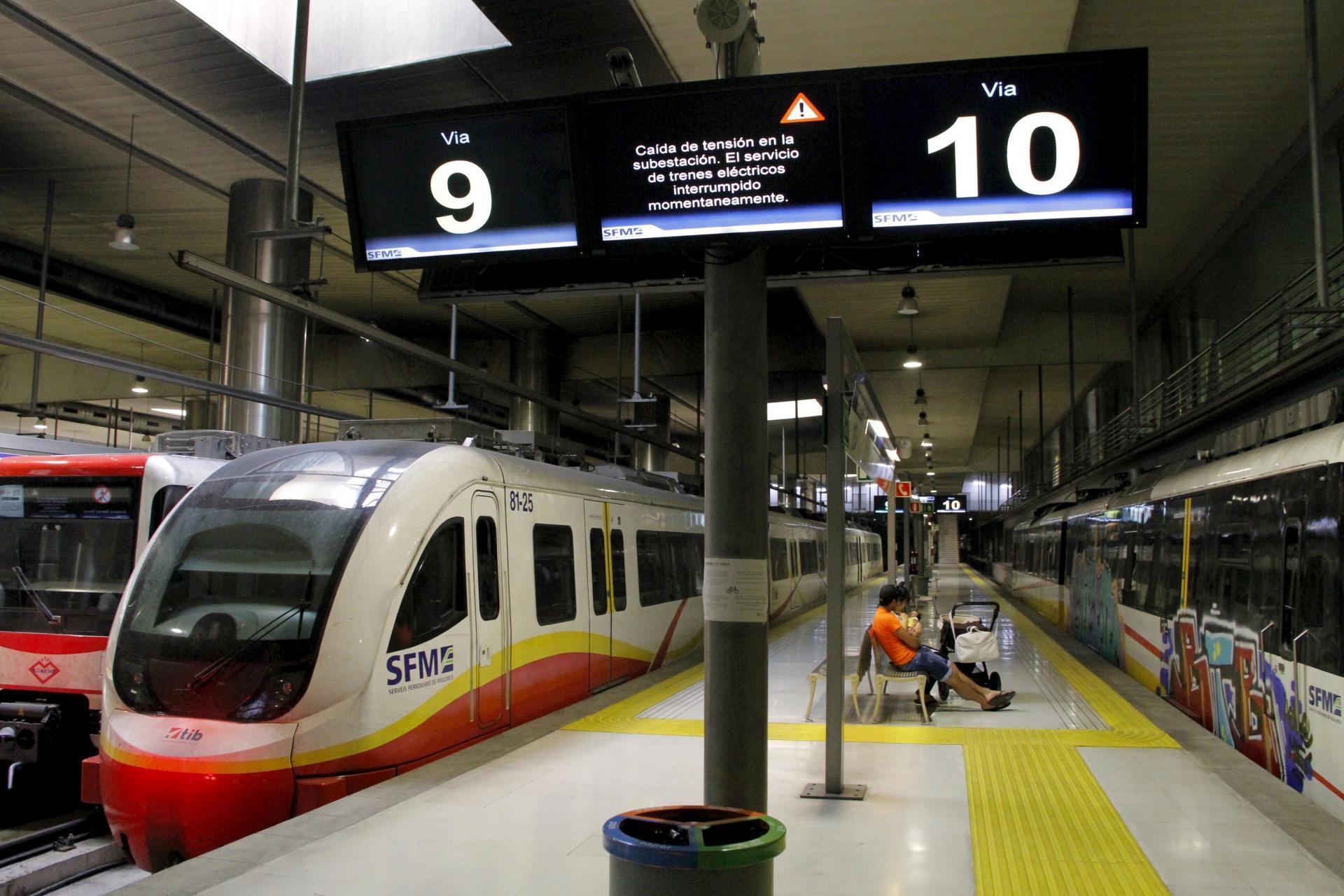 Mallorca rail workers planning stoppages in protest at safety deficiencies