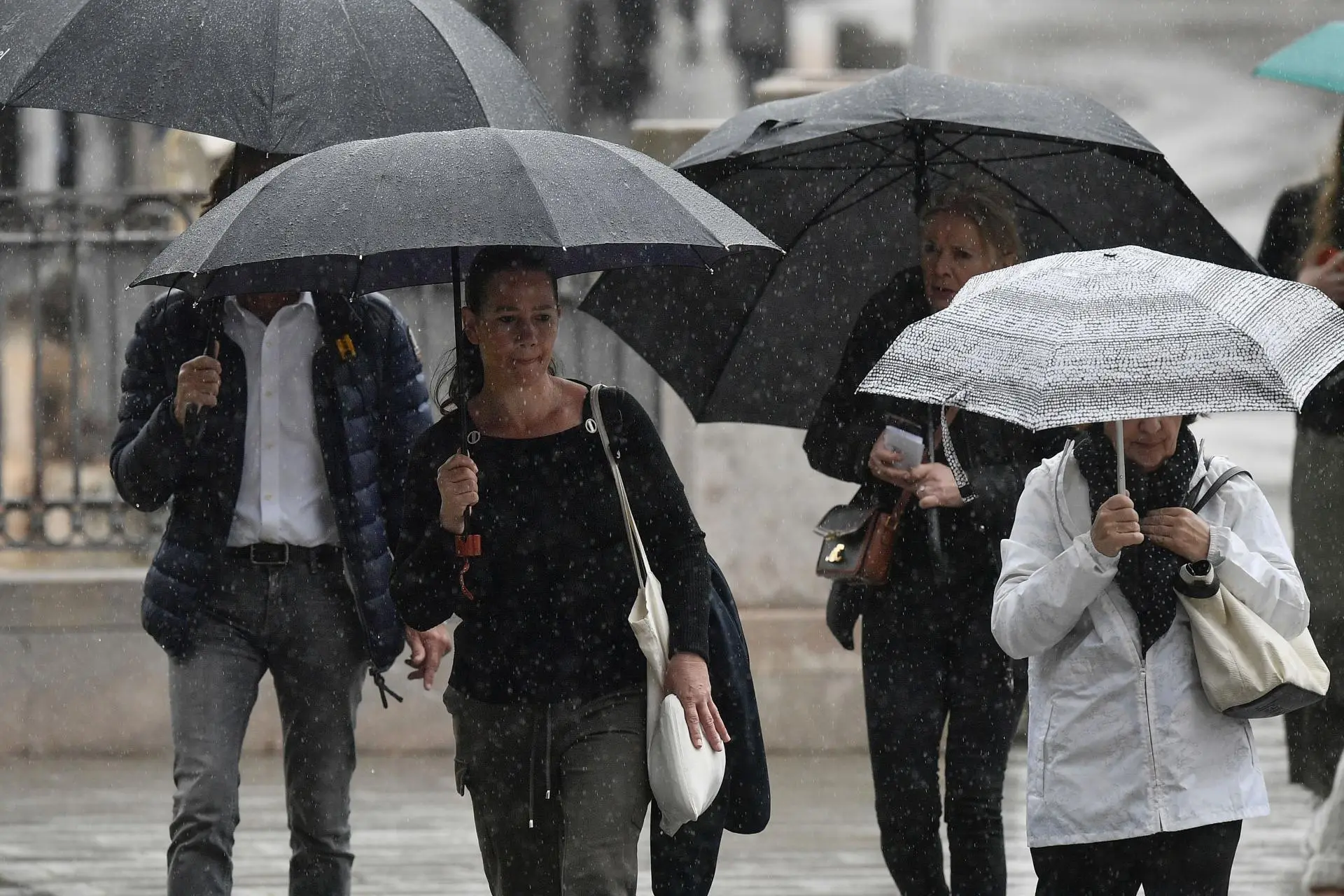 Yellow alert in Mallorca as heavy rain expected today and throughout ...