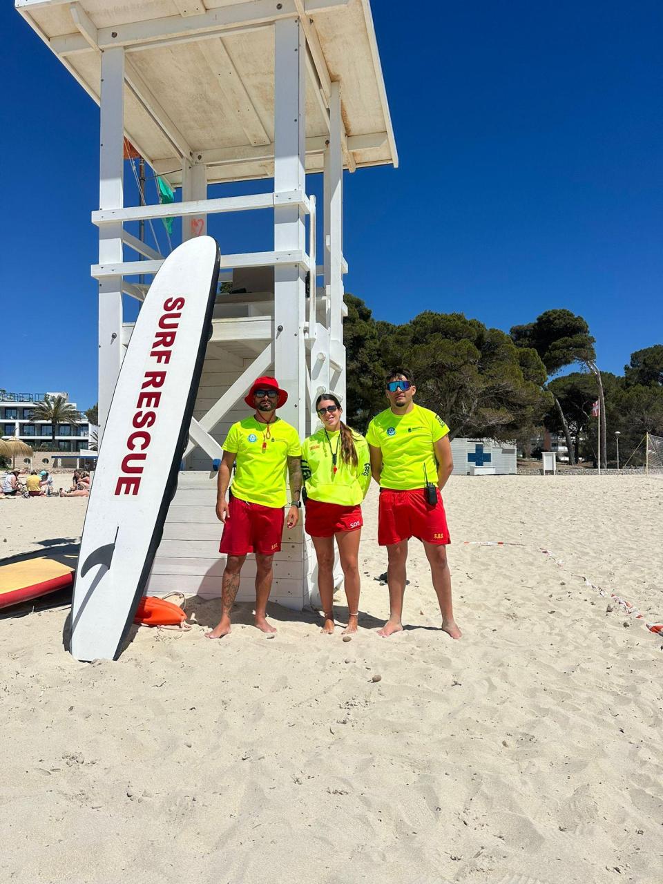 UK tourist pulled from sea without a pulse at Santa Ponsa beach ...