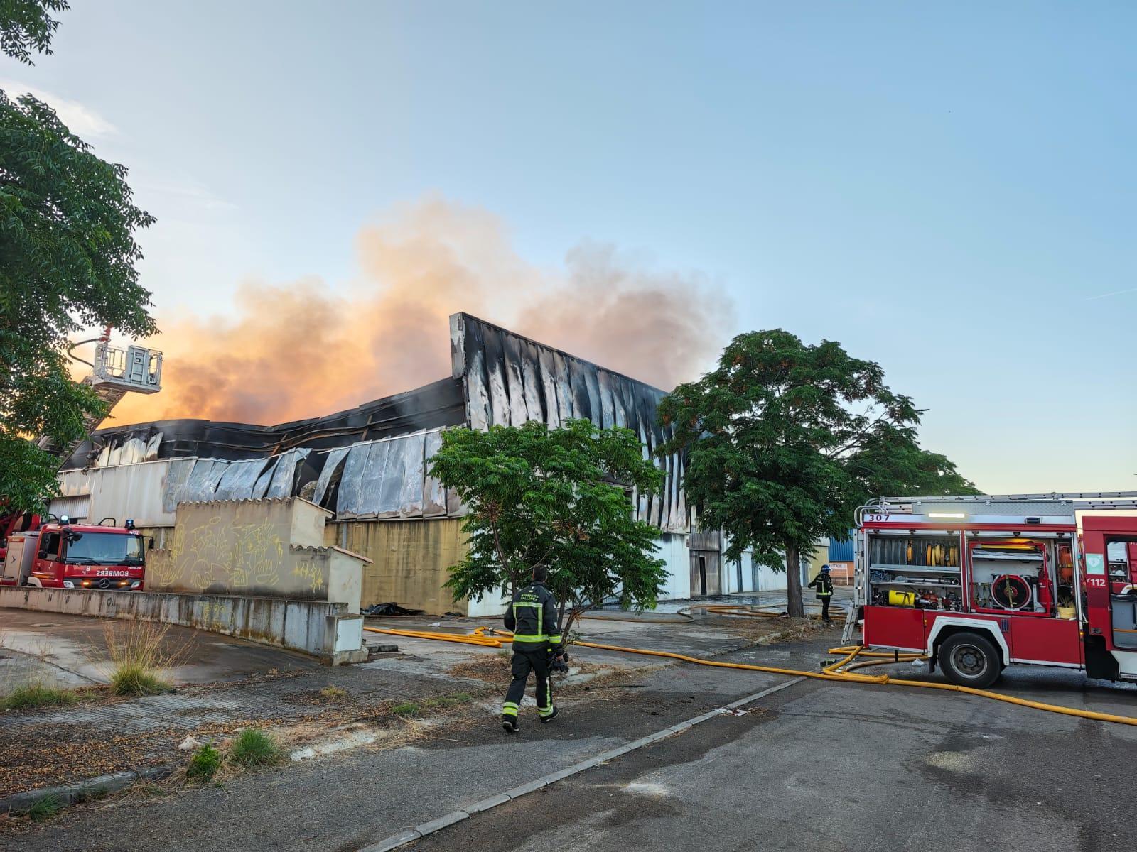 Warehouses destroyed in Mallorca industrial park fire