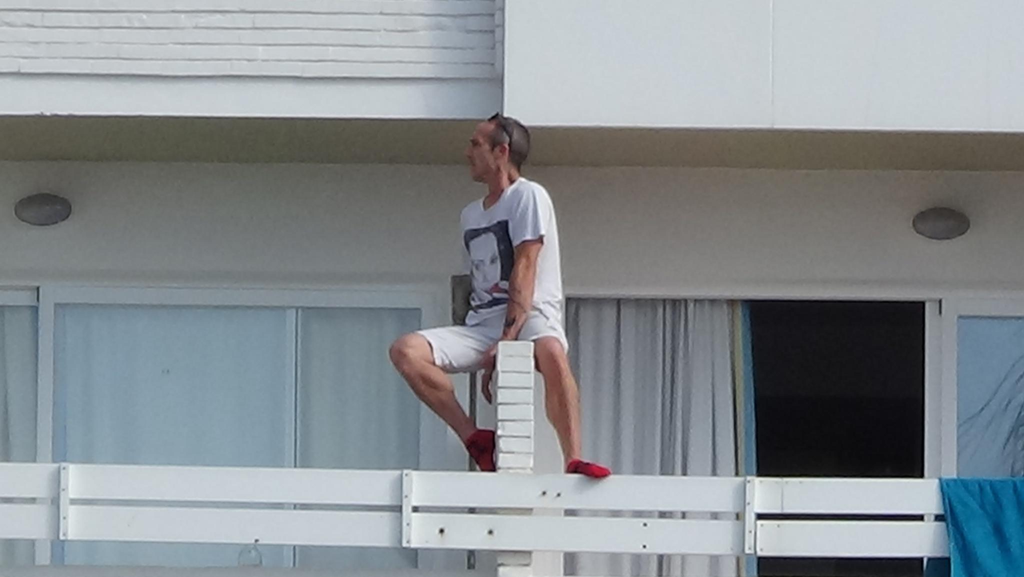 New law and fines for balconing to be enforced next year in Balearics