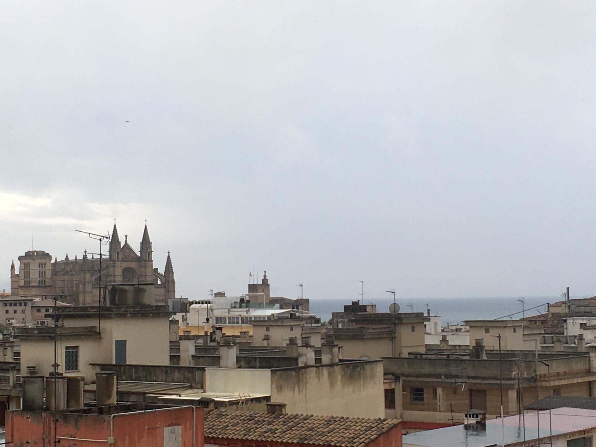 Weather summary for April in the Balearic Islands