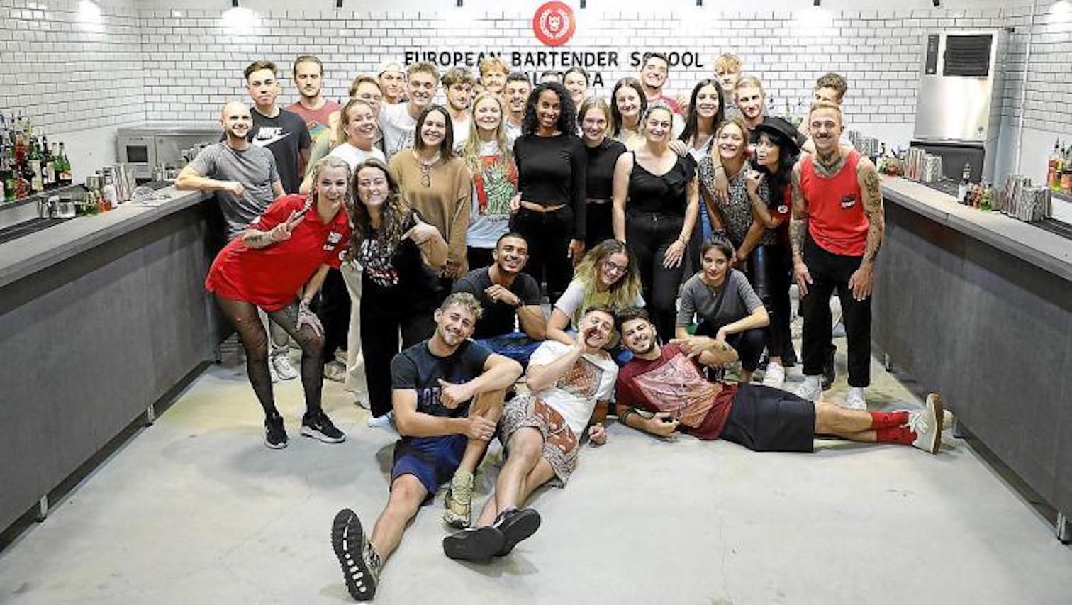 Mallorca Culture: Bar Tending School