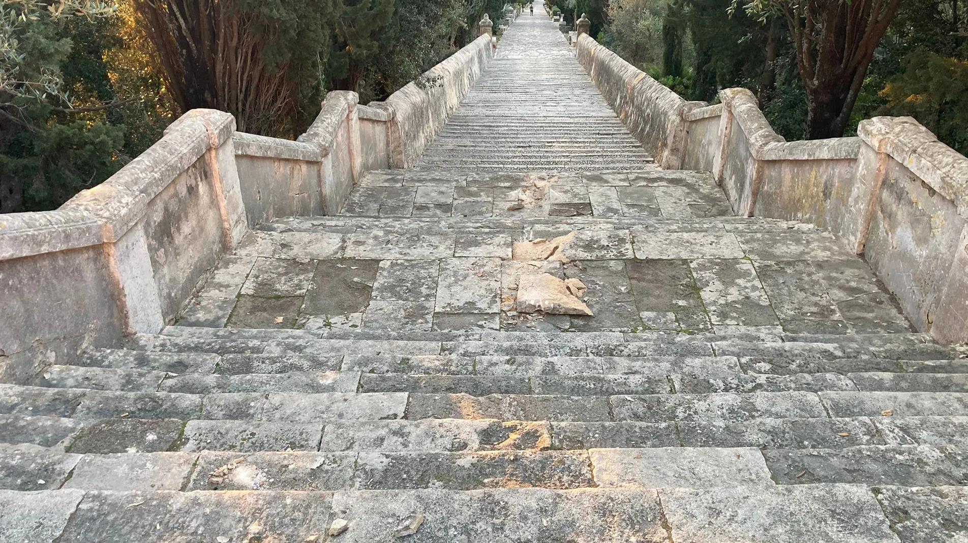 Pollensa Calvari steps