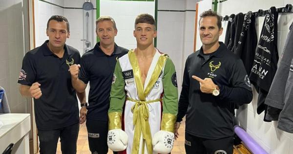 Liam "The Bull" Jones boxer Mallorca Wales