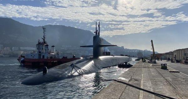 Trident missile submarine