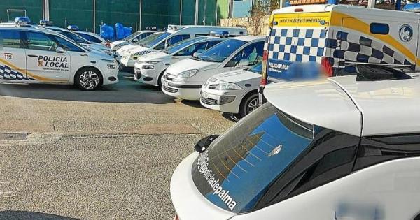 Mallorca police on patrol in hire cars, fleet falling to pieces