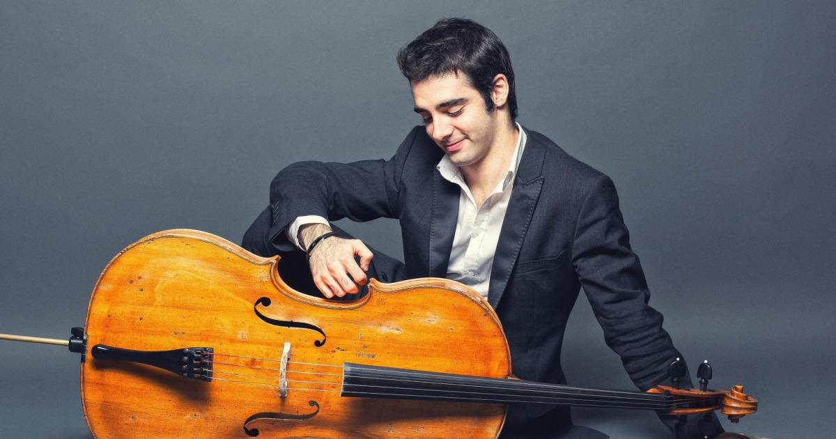 The genius of cello at Bellver Castle