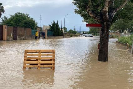 Flooded Mallorca roads reopen after weekend of storms