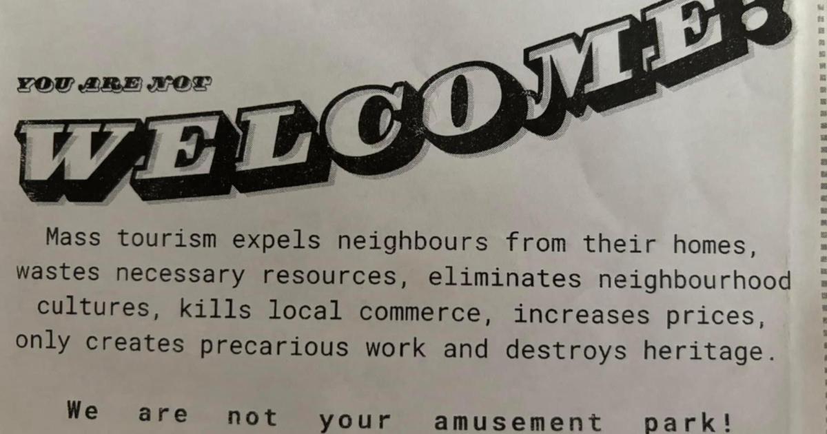 Anti-tourism message being posted