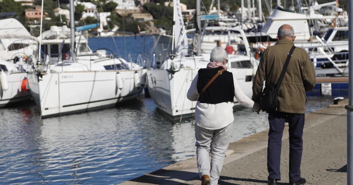 Mallorca living: British expats advised to watch their pensions: It ...