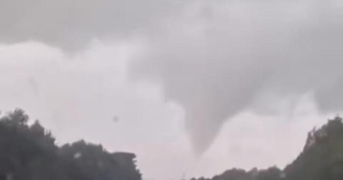 Mallorca extreme weather: Storm ‘Jana’ causes a twister waterspout in ...