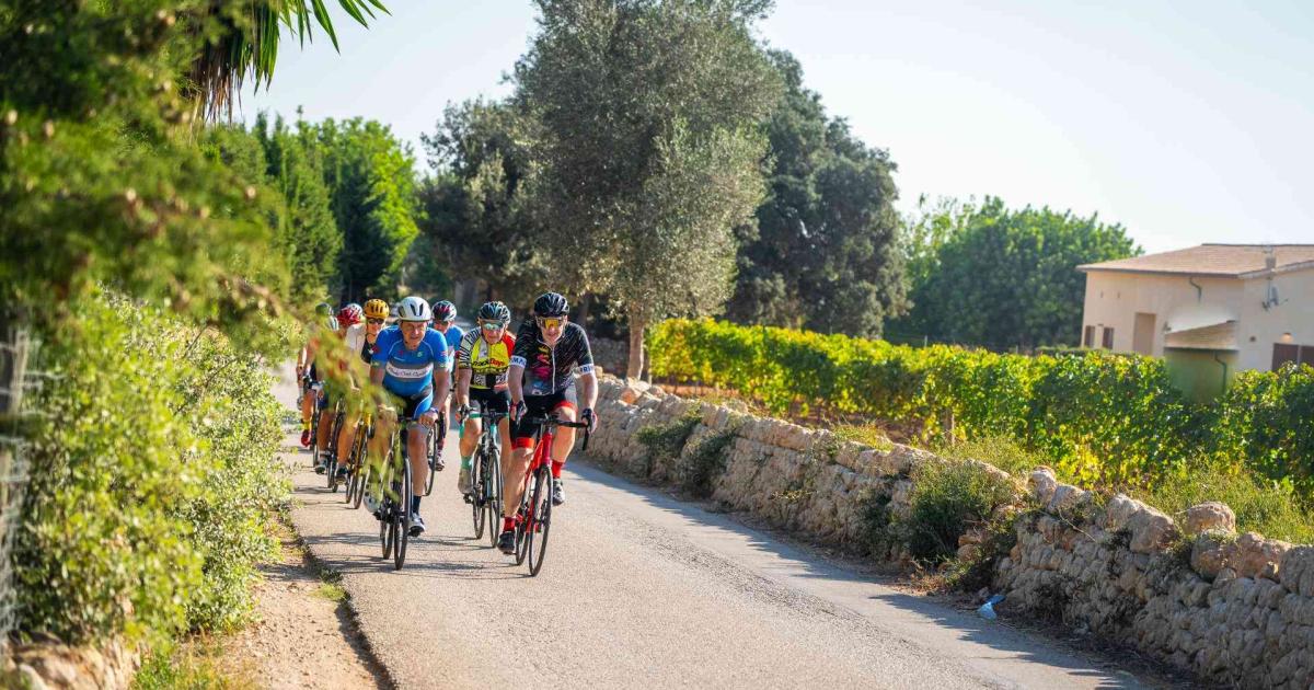 Spain introduces stricter road safety rules for cyclists and motorcyclists