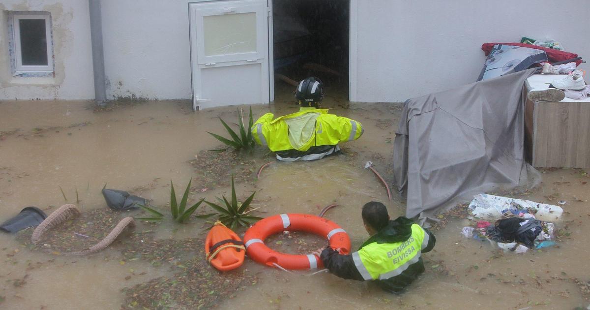 Ibiza storms leave two seriously injured and over 200 tourists ...