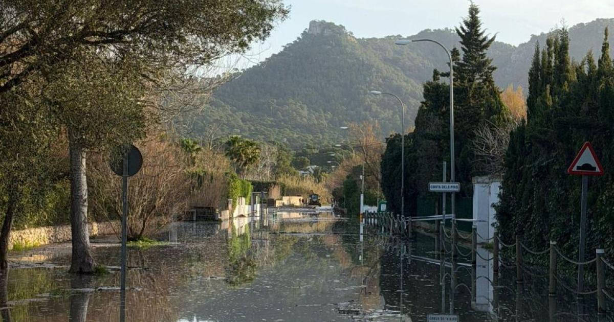 Storm Harry forces road closure in Mallorca after severe maritime ...
