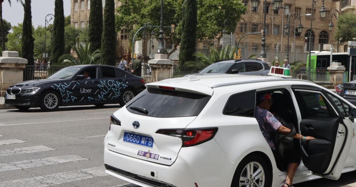 Balearics approve regulation to limit Uber-style licences