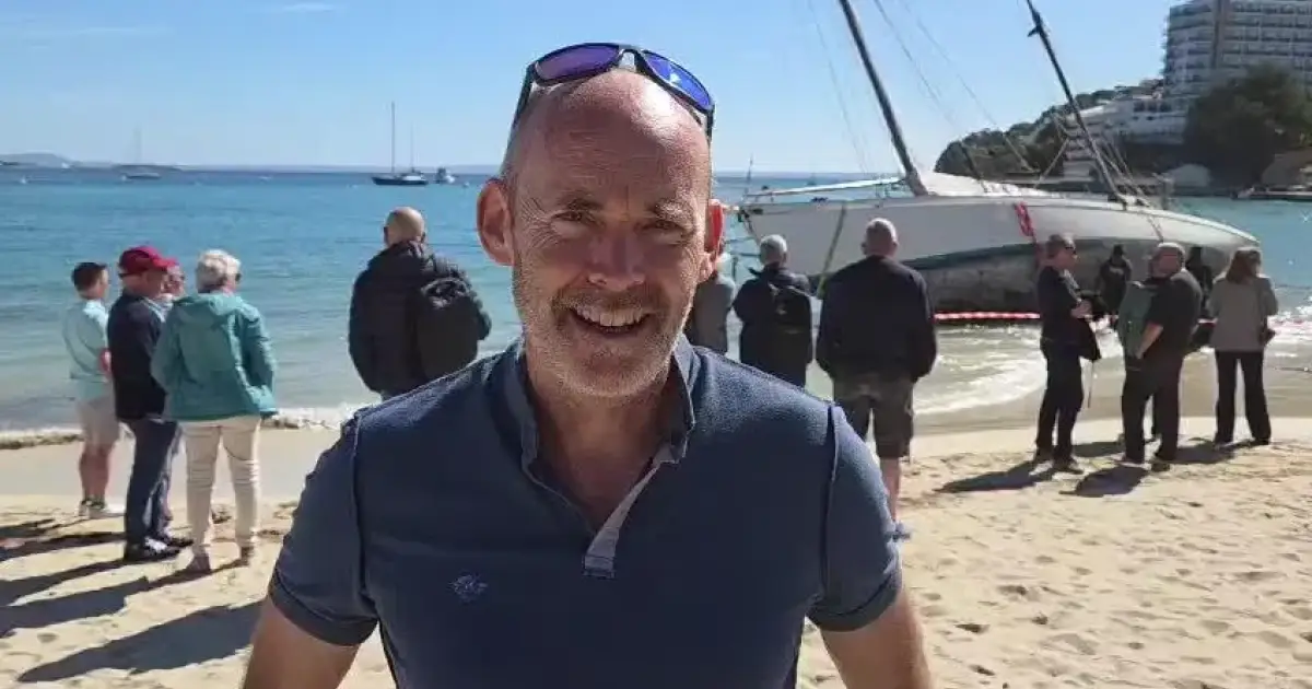 Historic British sailing yacht beached in Palmanova is saved by British ...