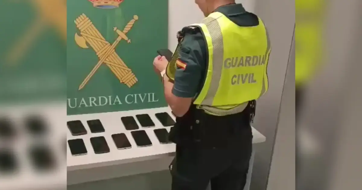 Related news: Caught with €20,000 worth of stolen mobile phones trying ...