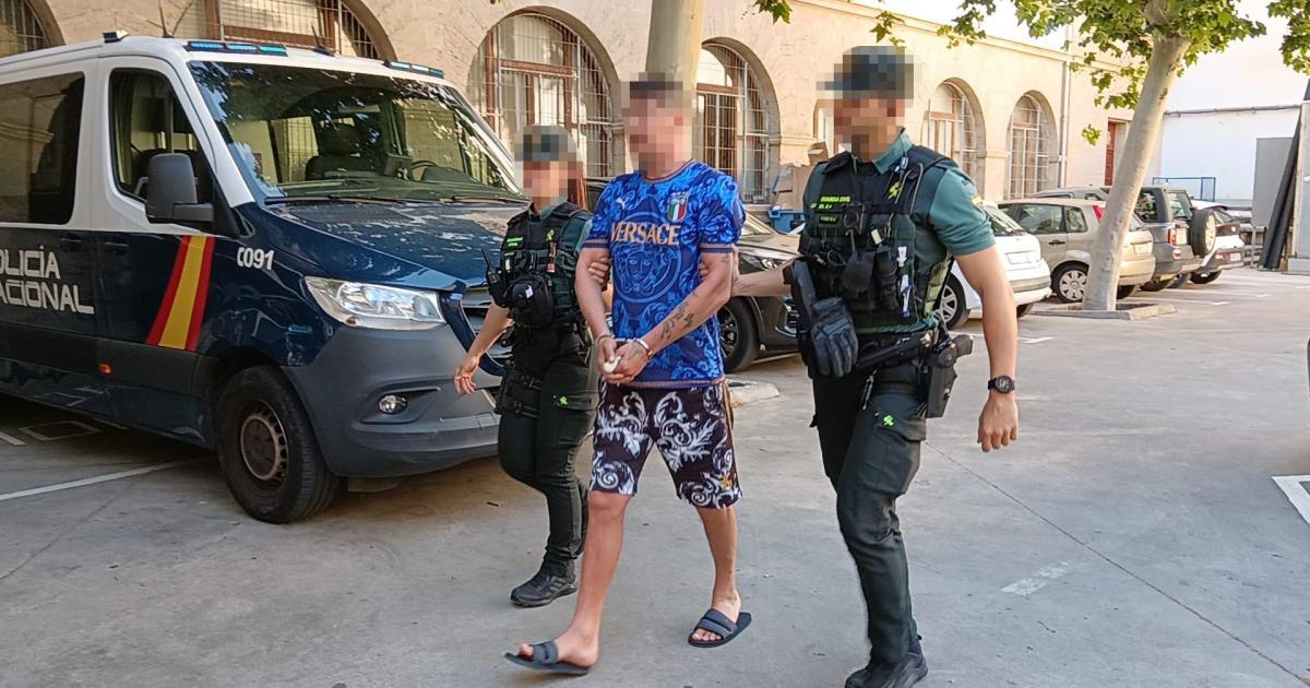 Man arrested for allegedly kissing British four-year-old boy at ...