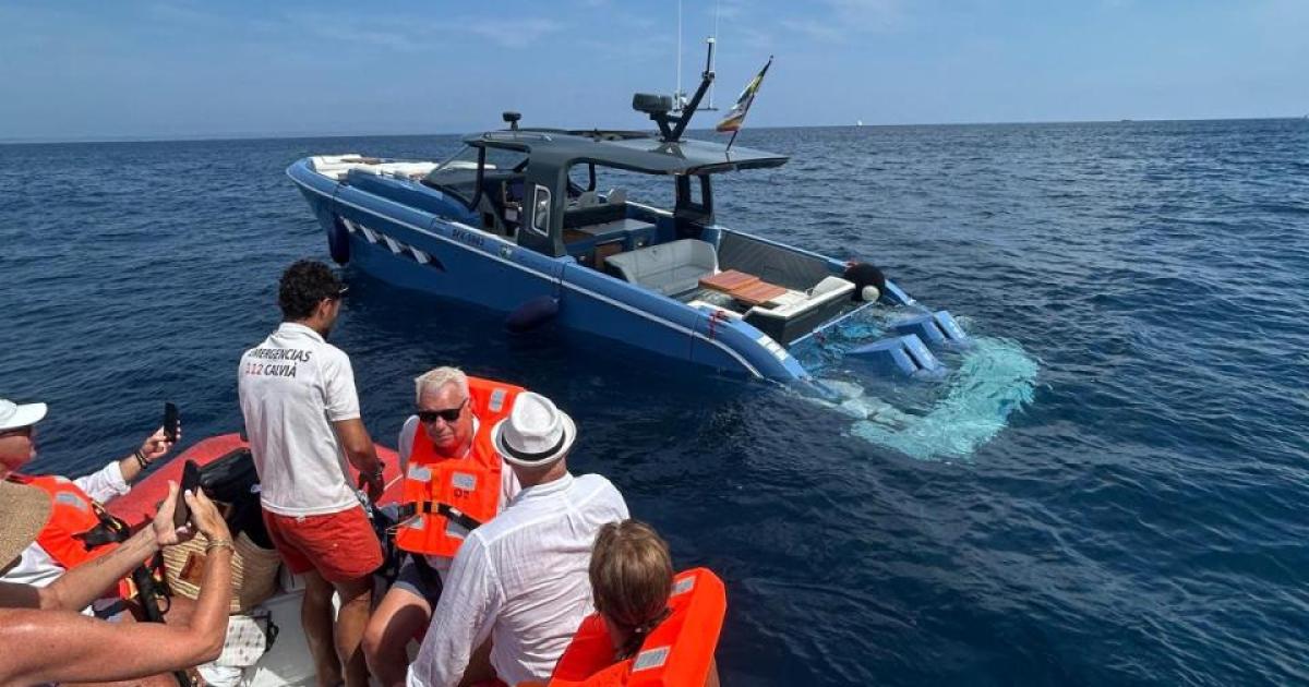 Six rescued after boat begins sinking off Calvia coast in Mallorca